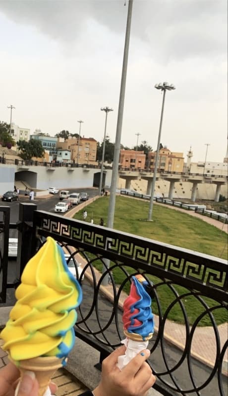 Story of Determination: Saudi Ice-cream Seller in Abha | Leaders