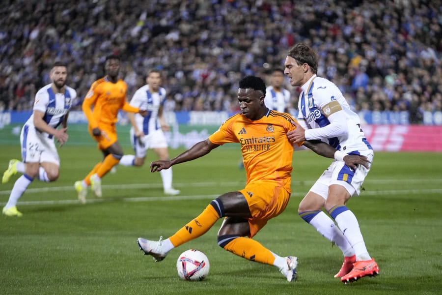 Spanish Football, La Liga: Week 15 Schedule, Results & Scorers | Leaders