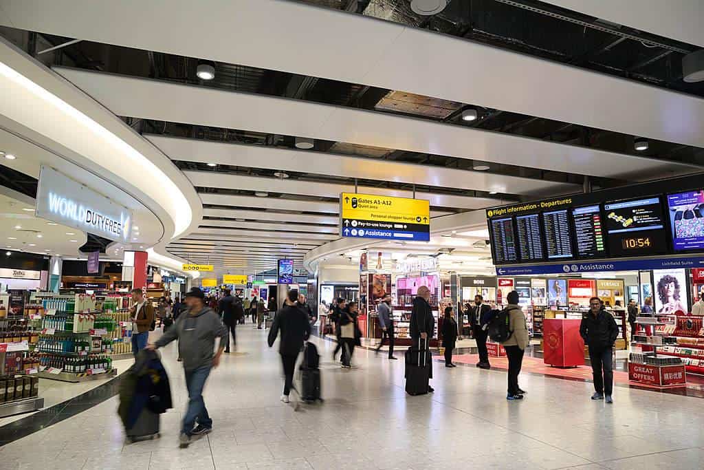Saudi PIF Secures 15% Stake in Heathrow Airport | Leaders