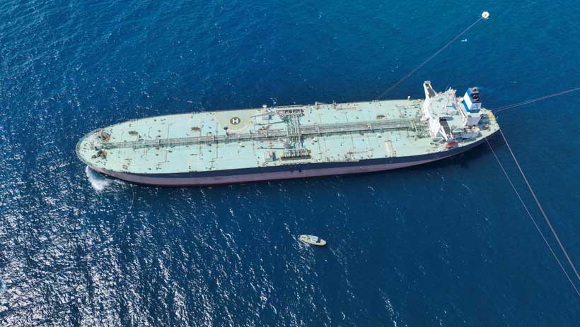 Syria Exports First Crude Oil Shipment since 14-Year War | Leaders