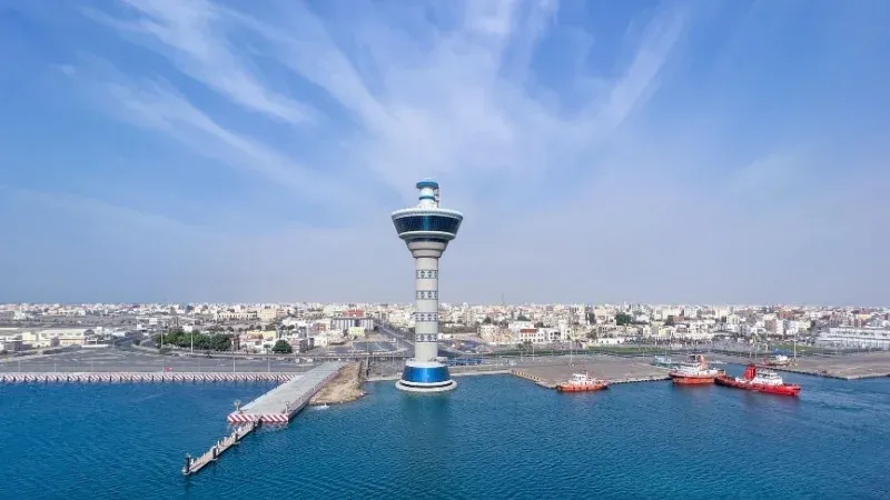 Saudi Aramco Temporarily Reroutes Crude Shipments to Yanbu Port | Leaders